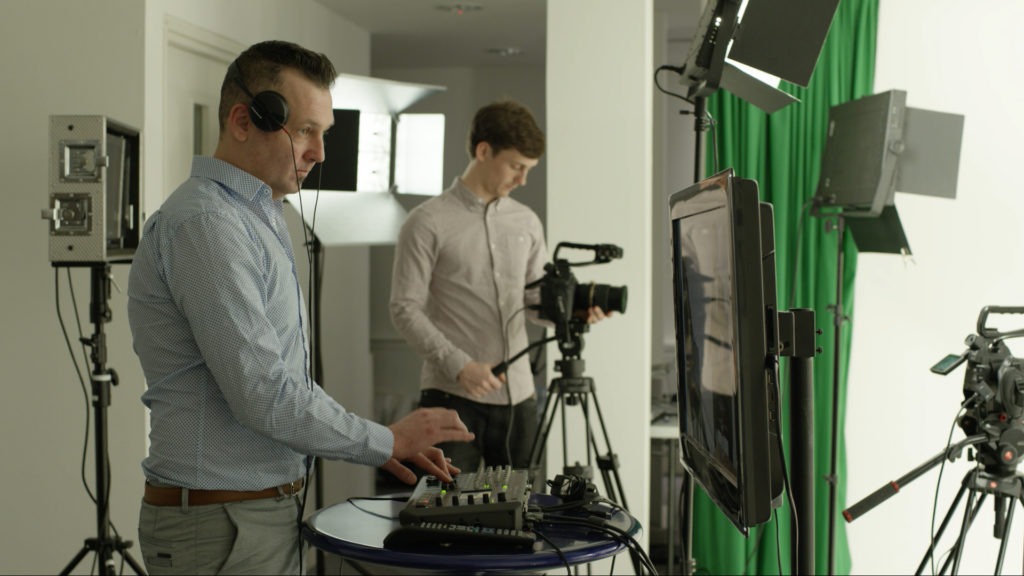 Live Streaming - How it works - Talking Edge Studios